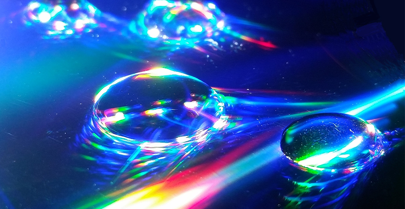 Alex Thompson - Team 2nd - Water on a DVD - Flow Visualization