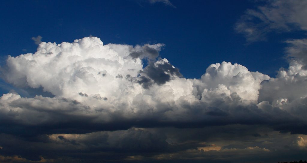 Hunter Miller Clouds First 2016 – Flow Visualization