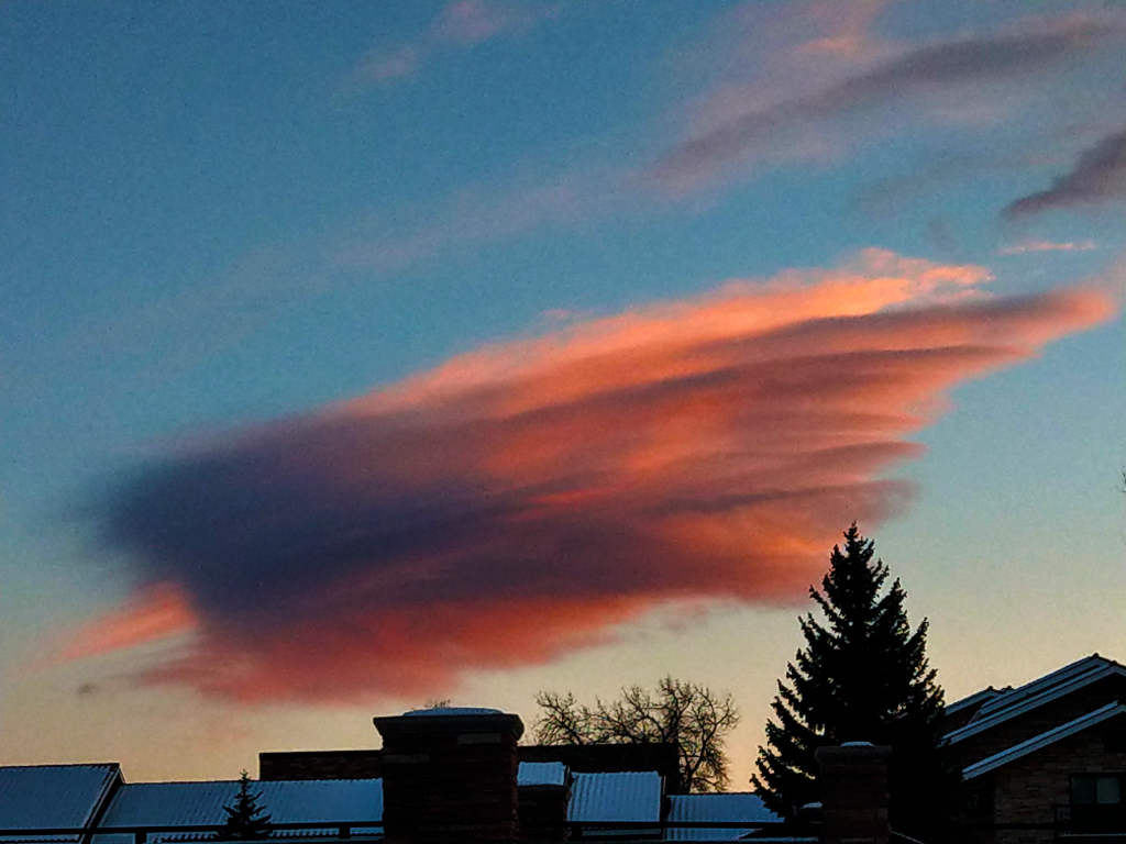 Lenticular Cloud Overhanging Kittredge - Brent Bauer - Flow Visualization