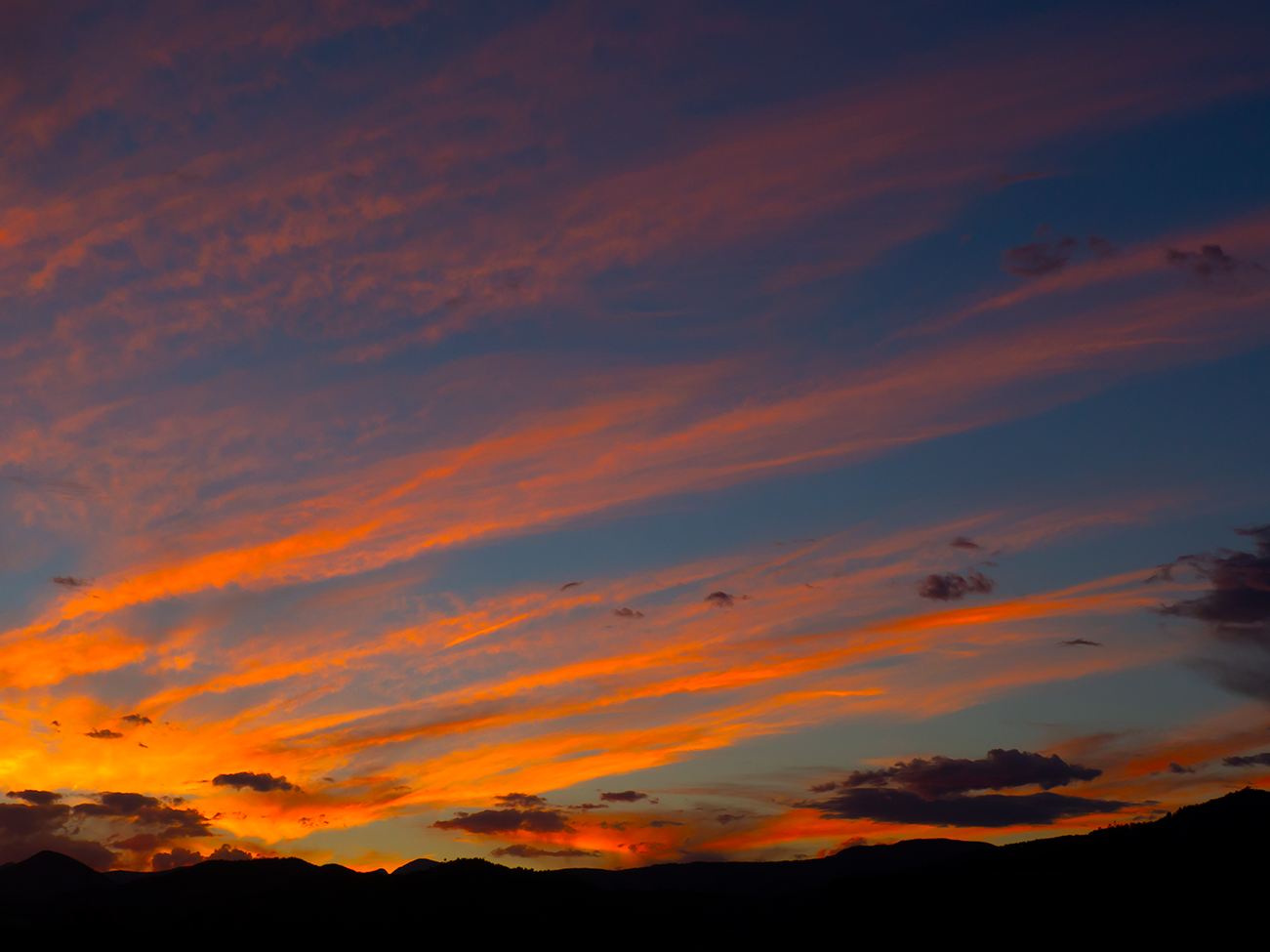 Ross Cooper - Conditionally unstable Cirrus - Flow Visualization