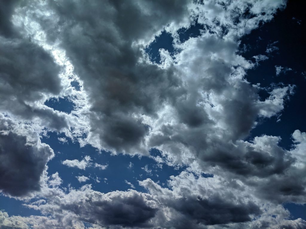 Clouds First // Mary Rahjes - Flow Visualization