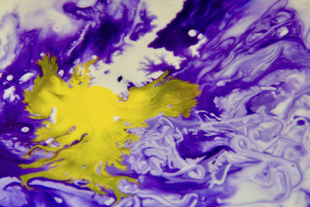 Team Second // Faisal Alsumairi - Flow Visualization