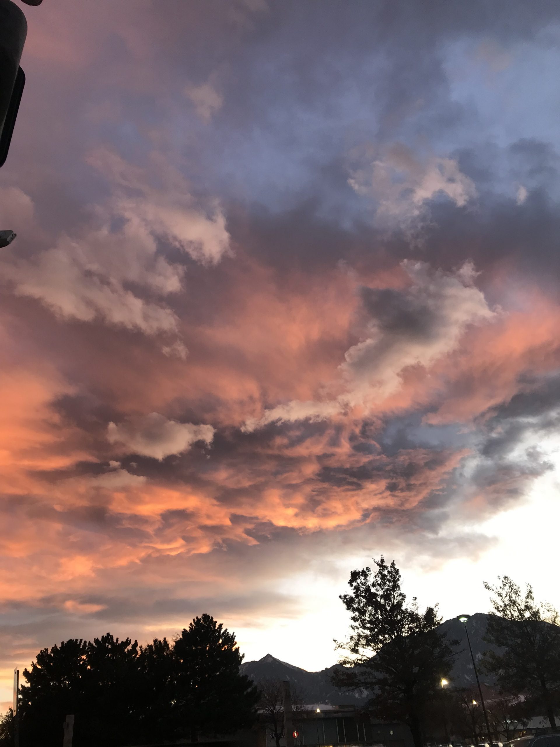 Cloud Second // Faisal Alsumairi - Flow Visualization