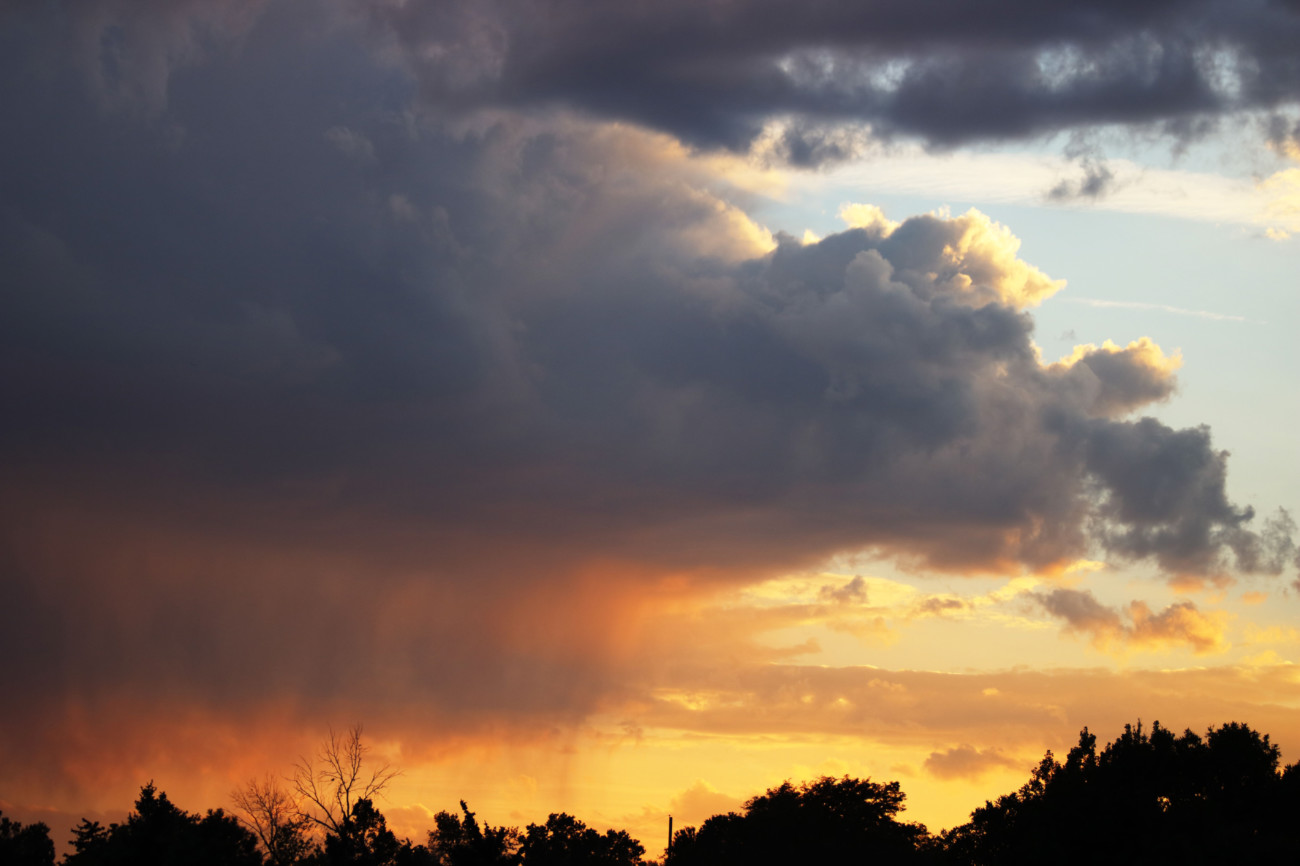 Cloud 1// Hannah Moller - Flow Visualization