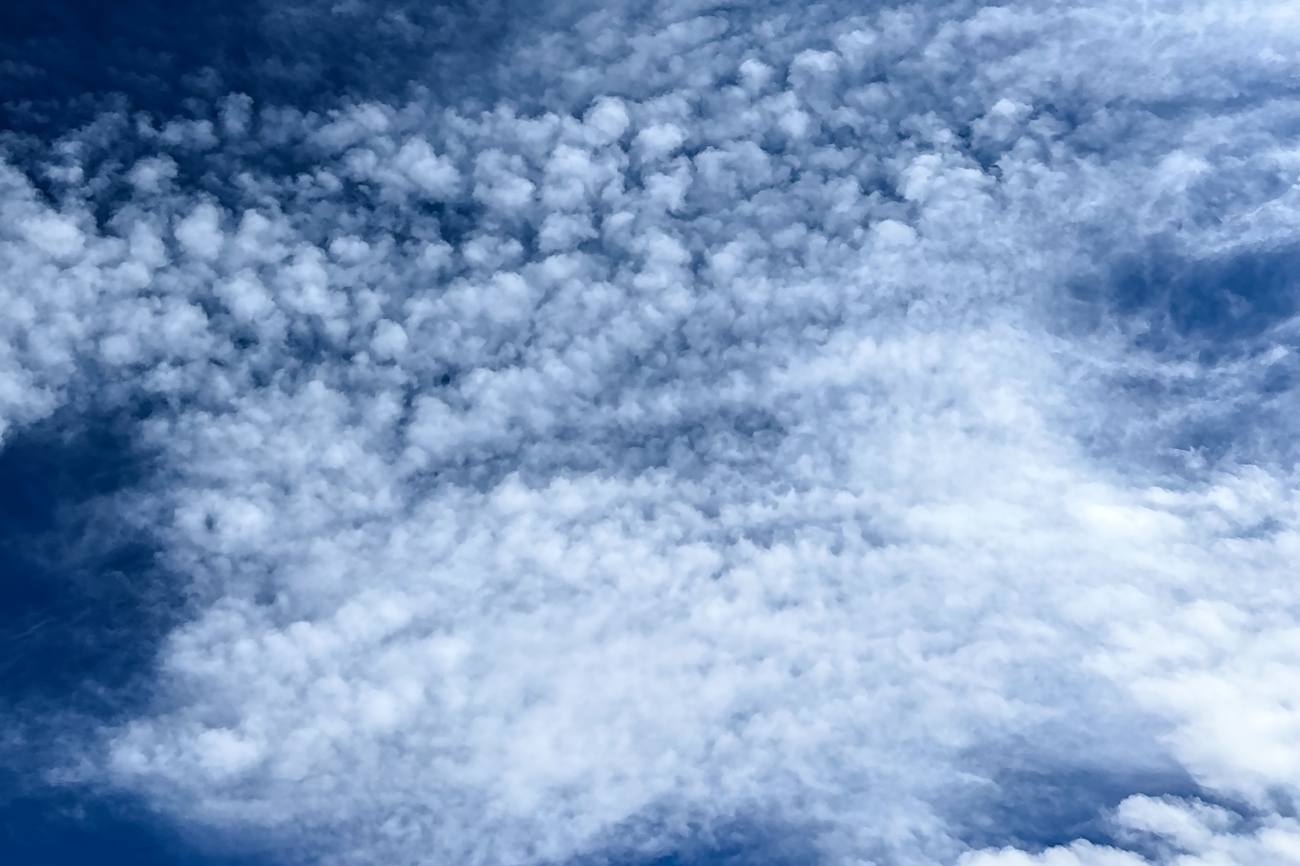 Peter Jakubczak / Clouds First - Flow Visualization